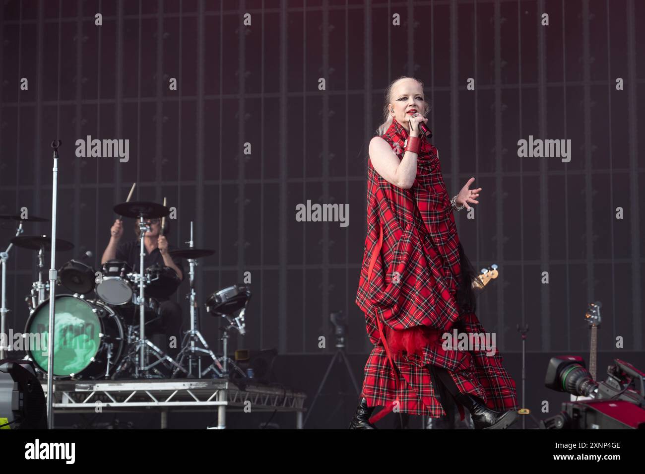Shirley Manson of Garbage performing at TRNSMT 2024 Glasgow Green 12th ...
