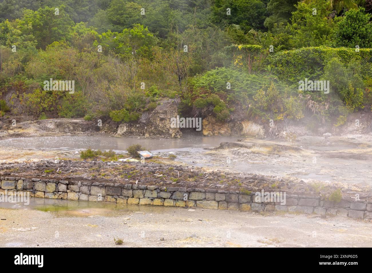 Geysers hot springs fumaroles hi-res stock photography and images - Alamy