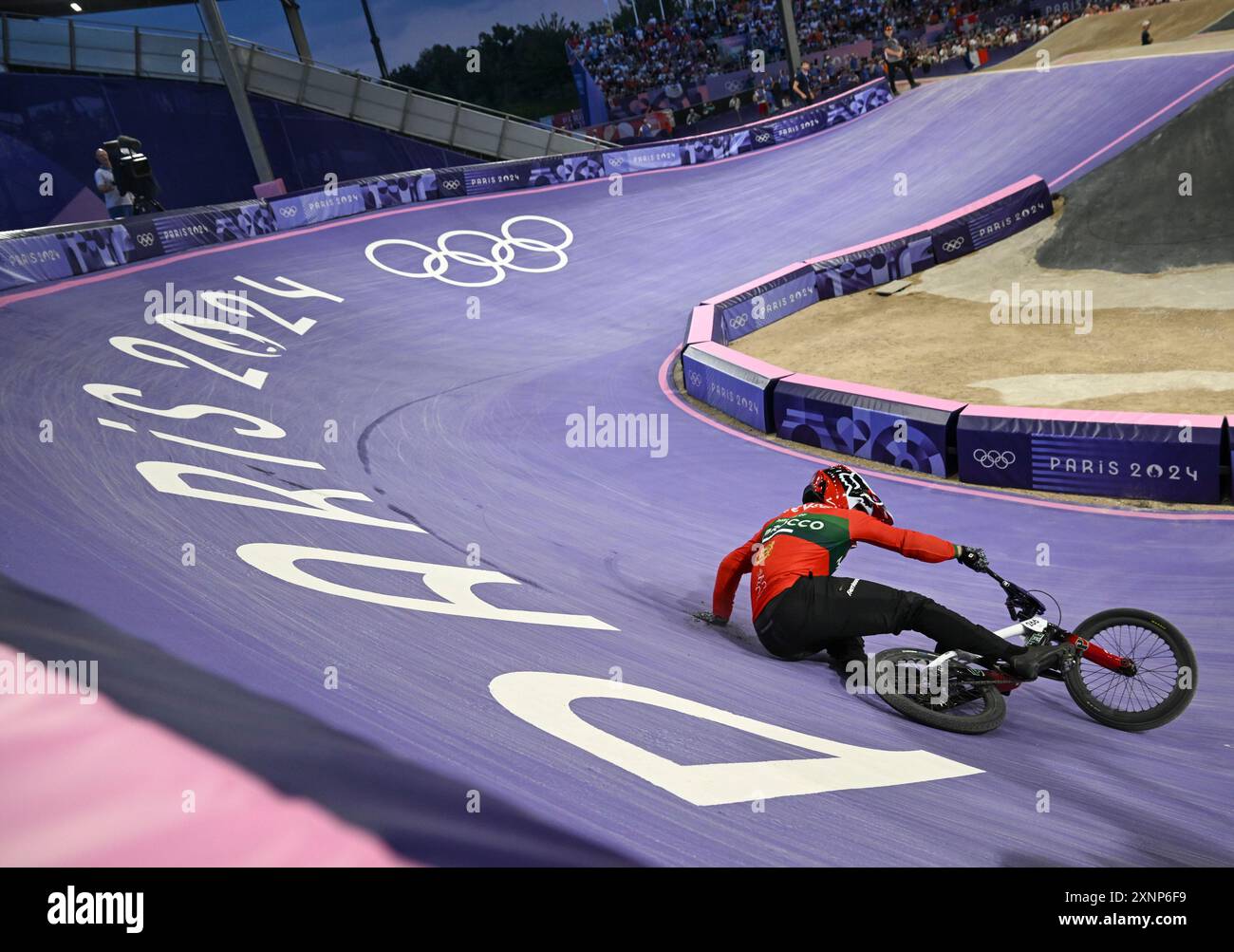 Paris, France. 1st Aug, 2024. Dean Reeves of Morocco falls down during ...