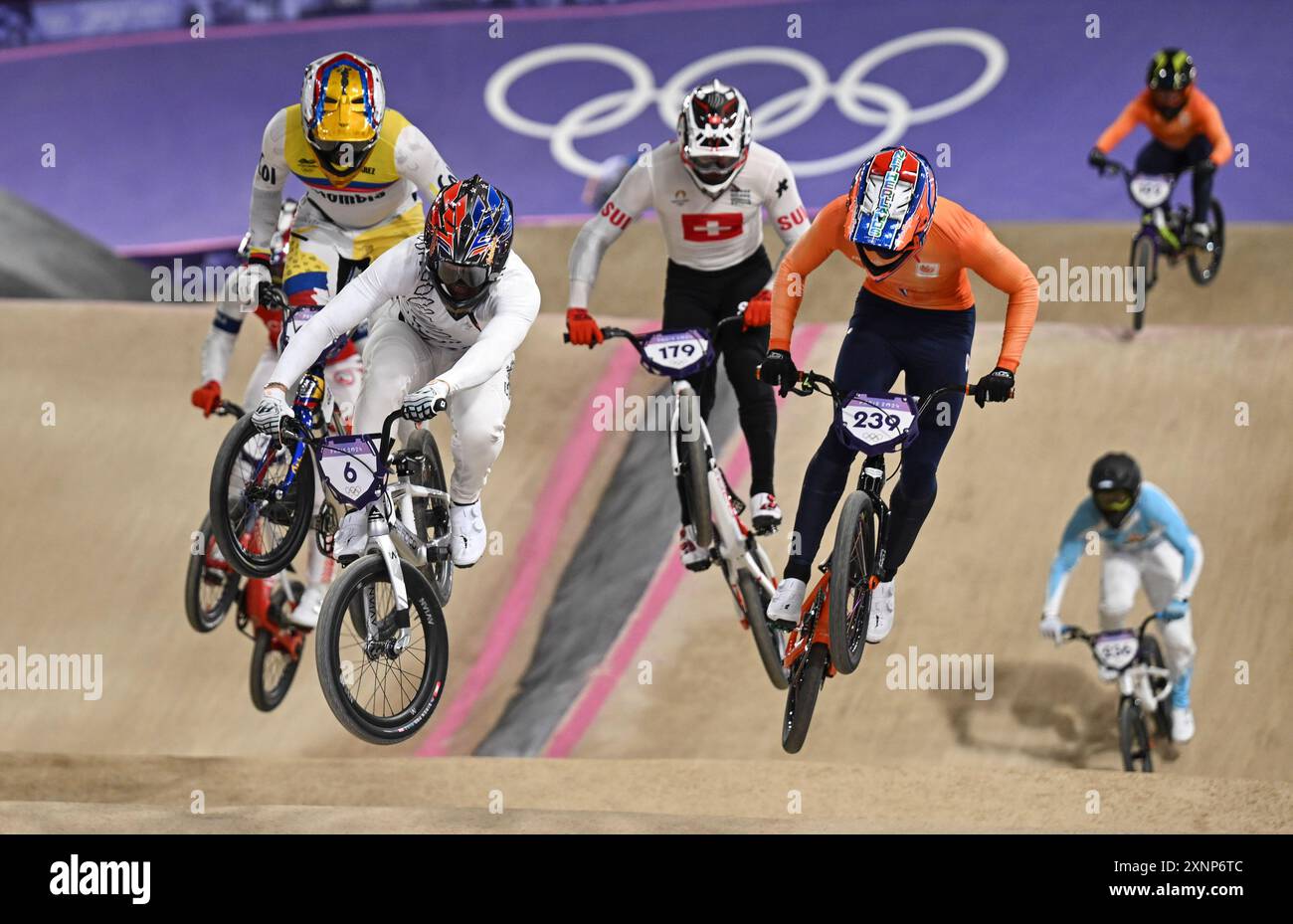 Paris, France. 1st Aug, 2024. Rico Bearman (L front) of New Zealand ...