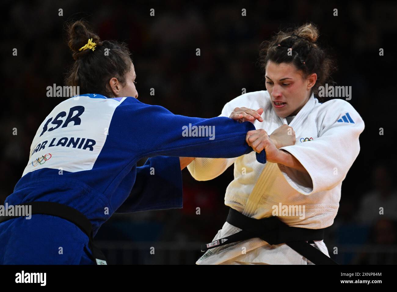 Paris, France. 1st Aug, 2024. Alice Bellandi (white) of Italy competes ...