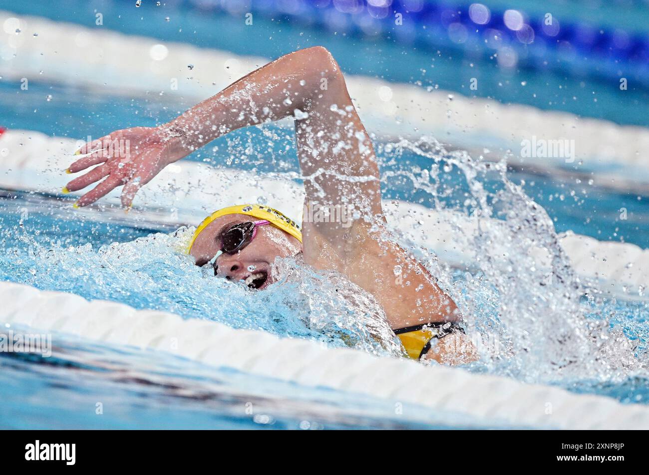 Ariarne titmus relay hi-res stock photography and images - Alamy