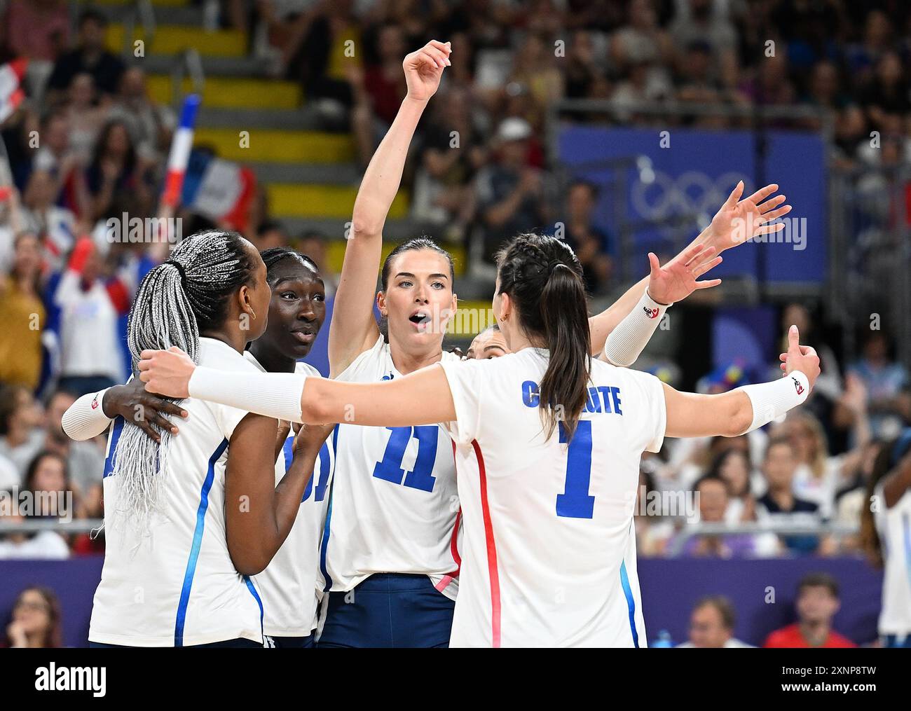 Paris, France. 1st Aug, 2024. Team France celebrate during the women's ...