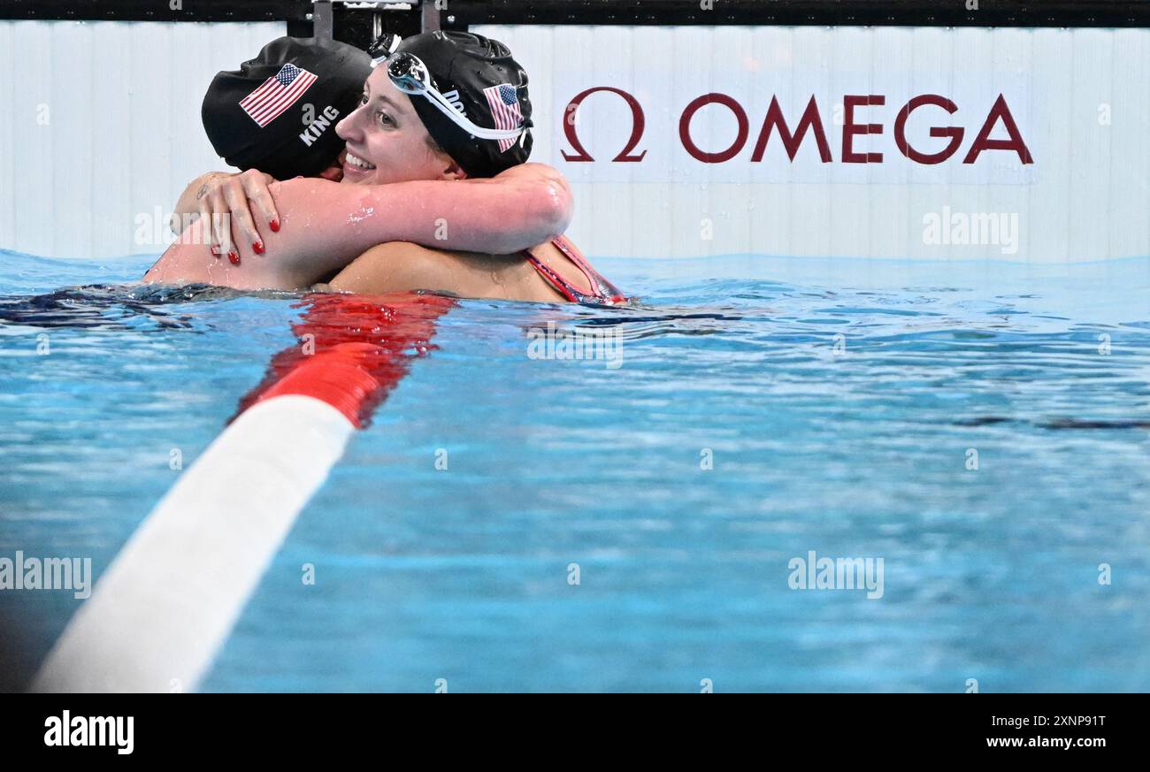 Paris, France. 1st Aug, 2024. Kate Douglass (R) and Lilly King of the ...