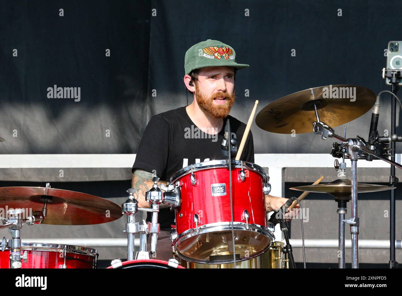 Drives the common man mikmaq singer hi-res stock photography and images ...