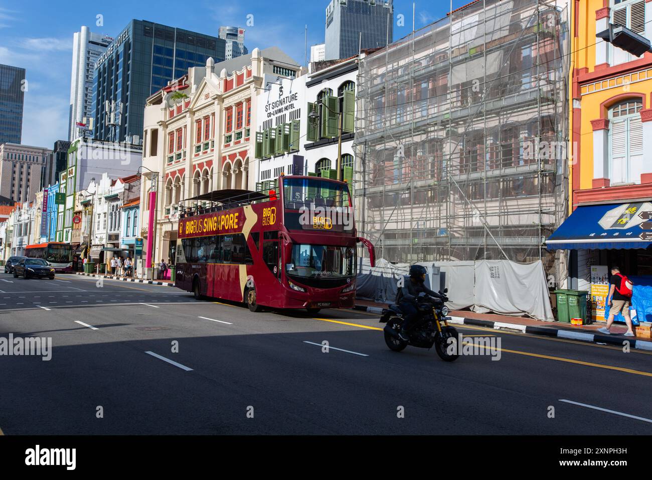 1 Aug 2024. Big Bus service ferry tourists around the Chinatown for ...