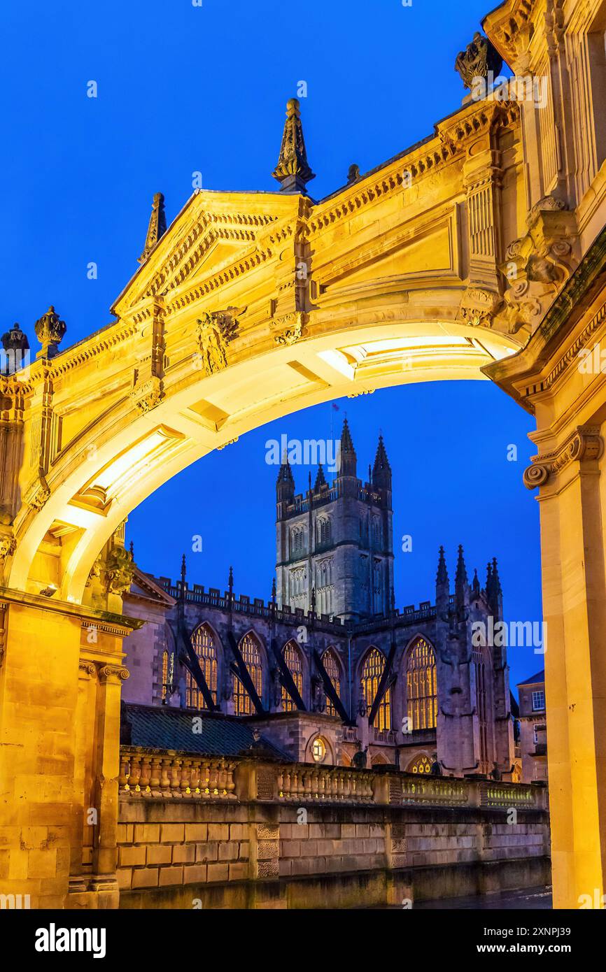 Historic Bath Abbey in old town center, England Stock Photo - Alamy