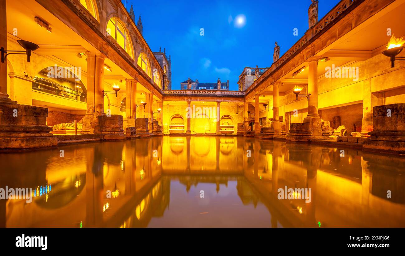 Historical roman bathes in Bath city, England at twilight Stock Photo ...