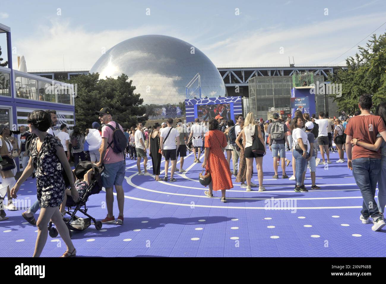 Decathlon playground hi-res stock photography and images - Alamy