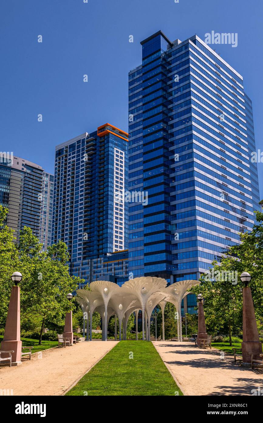 DOWNTOWN BELLEVUE CITY HALL PARK WITH A VIEW OF THE NEW ART SCULPTURE ...