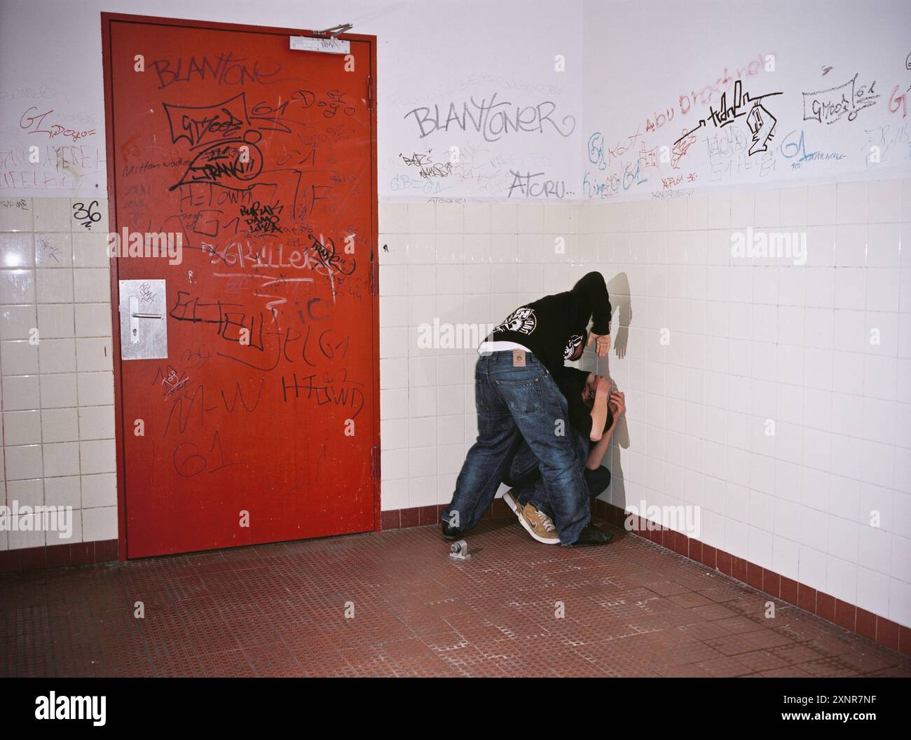 Bullying at school teenagers hi-res stock photography and images - Alamy