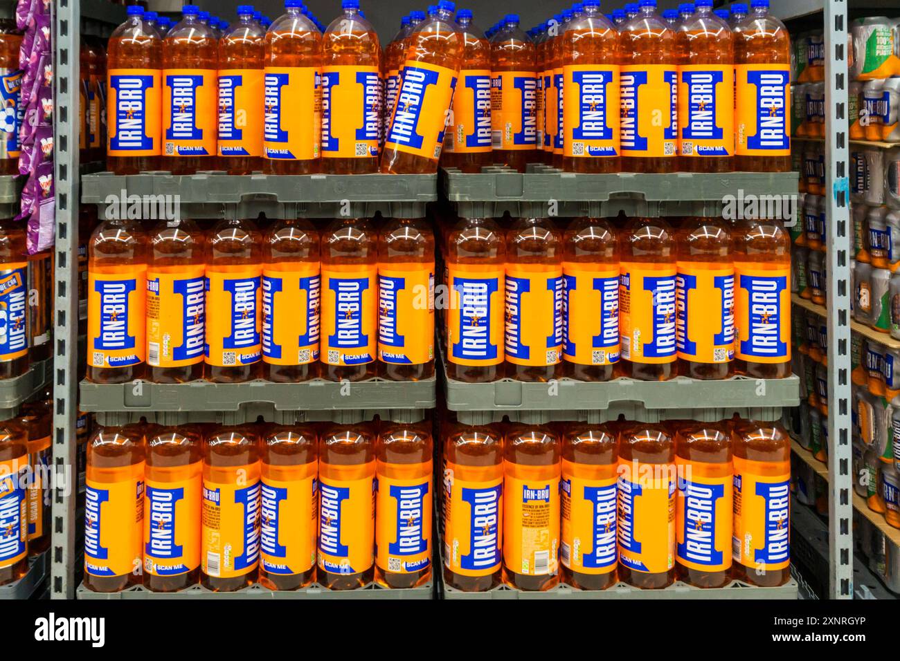Irn bru and scotland hi-res stock photography and images - Alamy