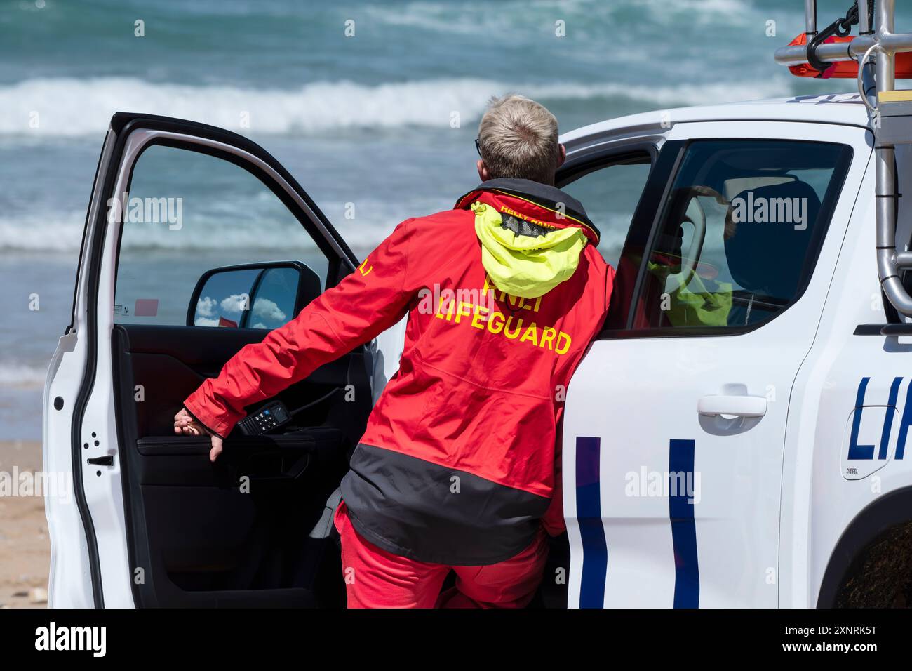 Rnli emergency response truck hi-res stock photography and images - Alamy