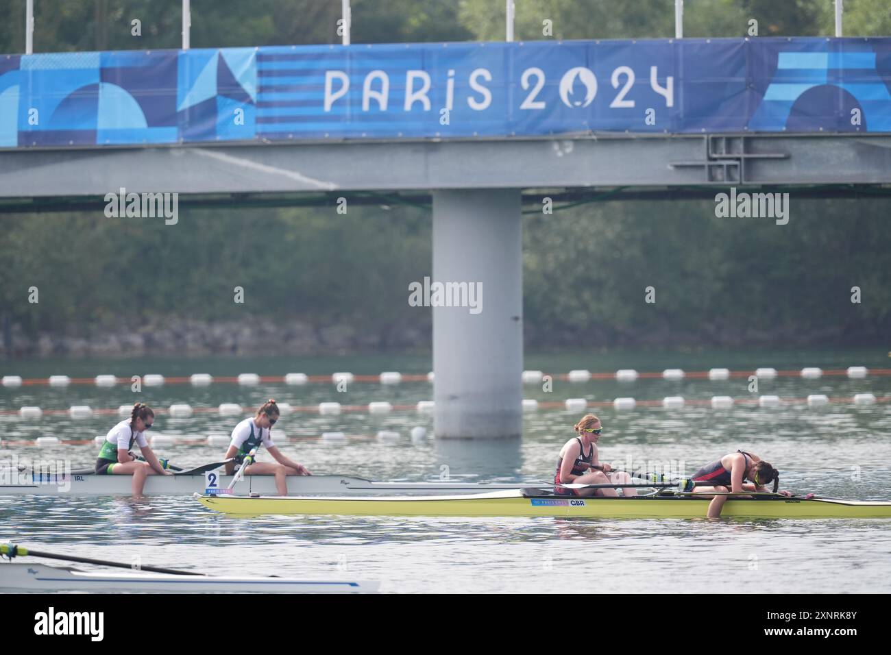 Ireland's Aifric Keogh and Fiona Murtagh (left) and Great Britain's ...