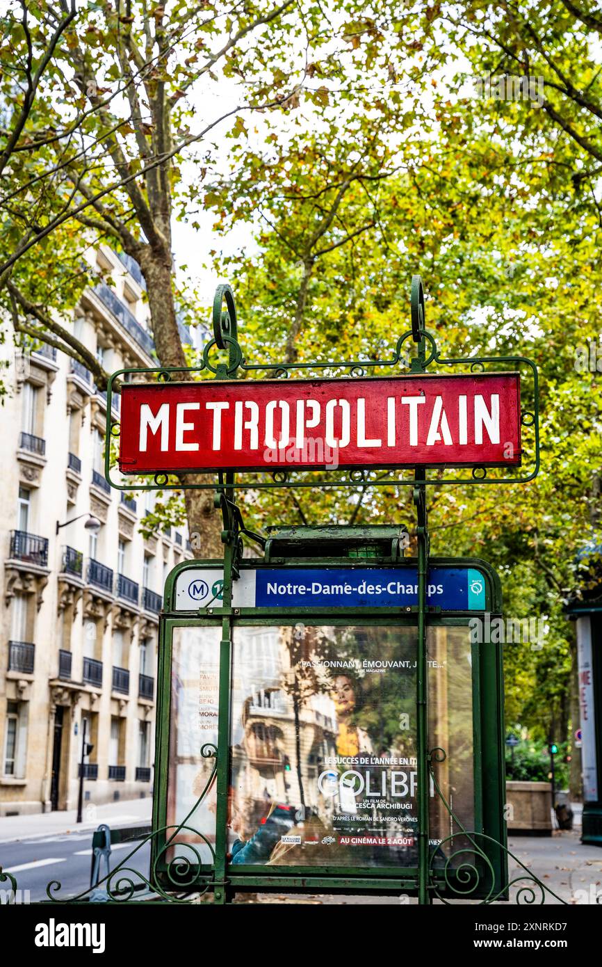 Vintage "Metropolitain" (subway) red sign at the subway station Notre ...