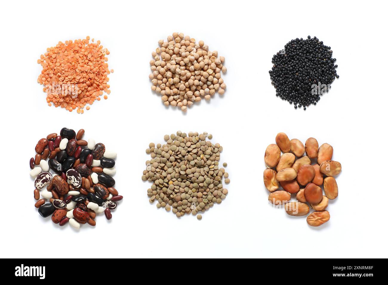 Sources of vegan proteins: red lentils, chickpeas, black lentils ...
