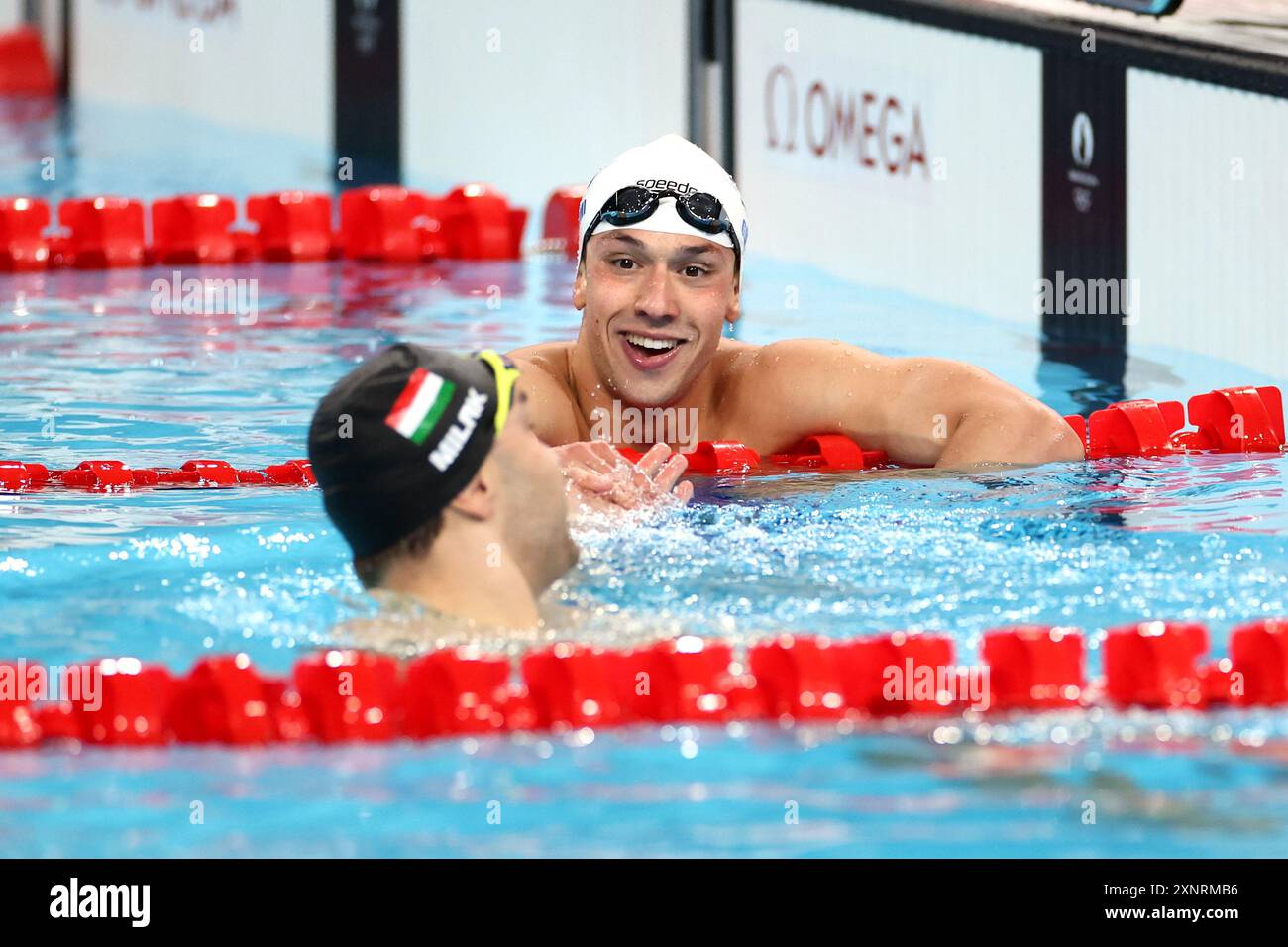 Gal cohen hi-res stock photography and images - Alamy