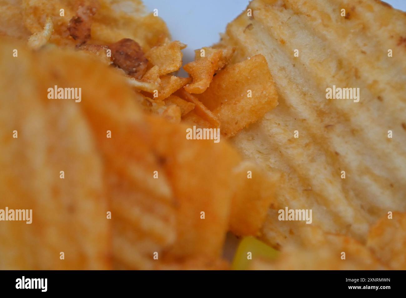 Plate of crinkles hi-res stock photography and images - Alamy