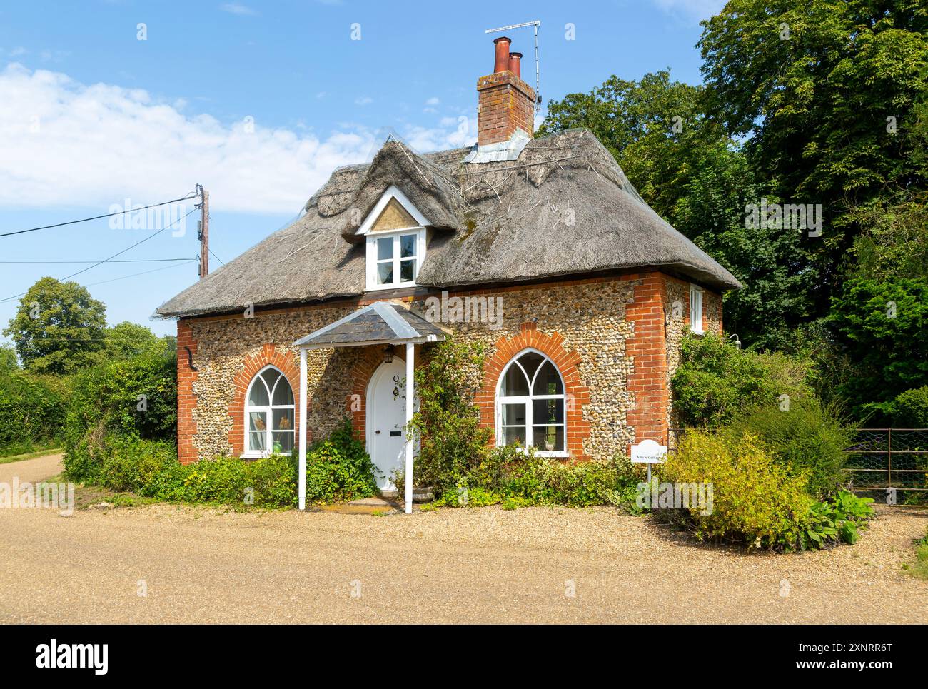 Flint and thatched historic country cottage former estate worker's home ...