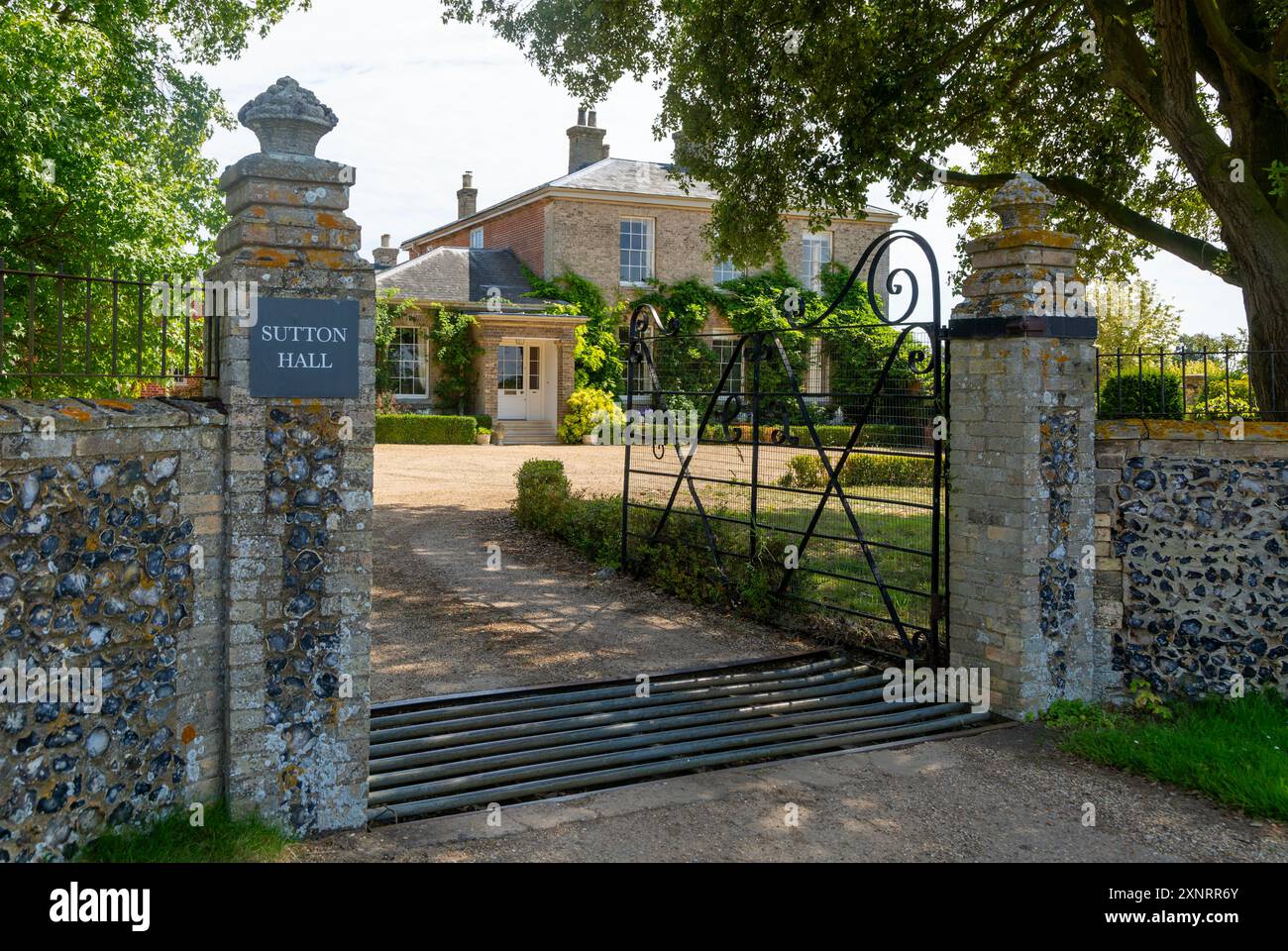 Entrance driveway cattle grid to Sutton Hall country house, Sutton ...