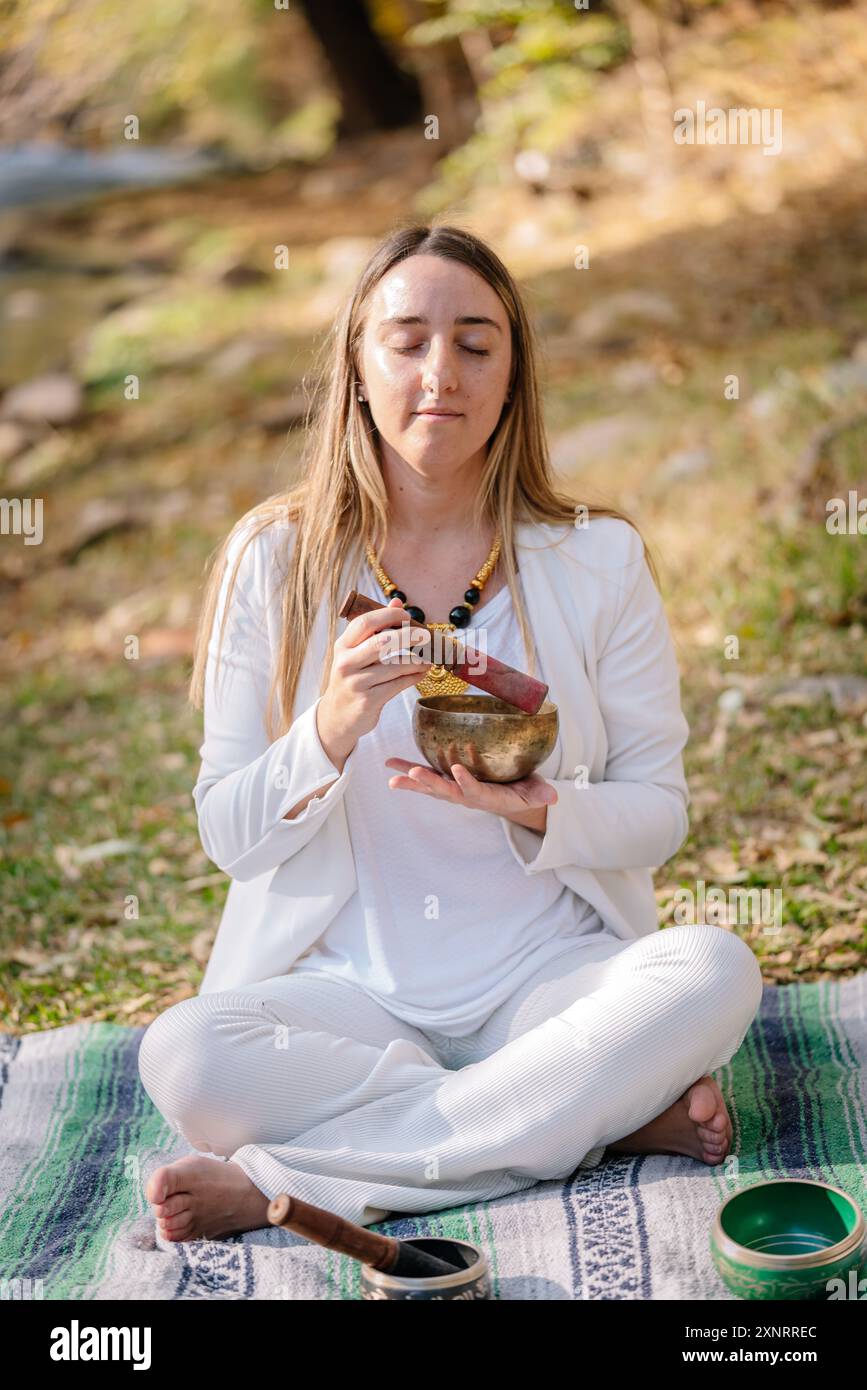 Buddhist spiritual practice hi-res stock photography and images - Alamy