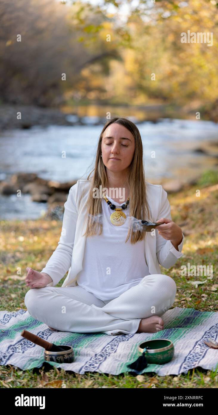 Woman mental health healing hi-res stock photography and images - Alamy