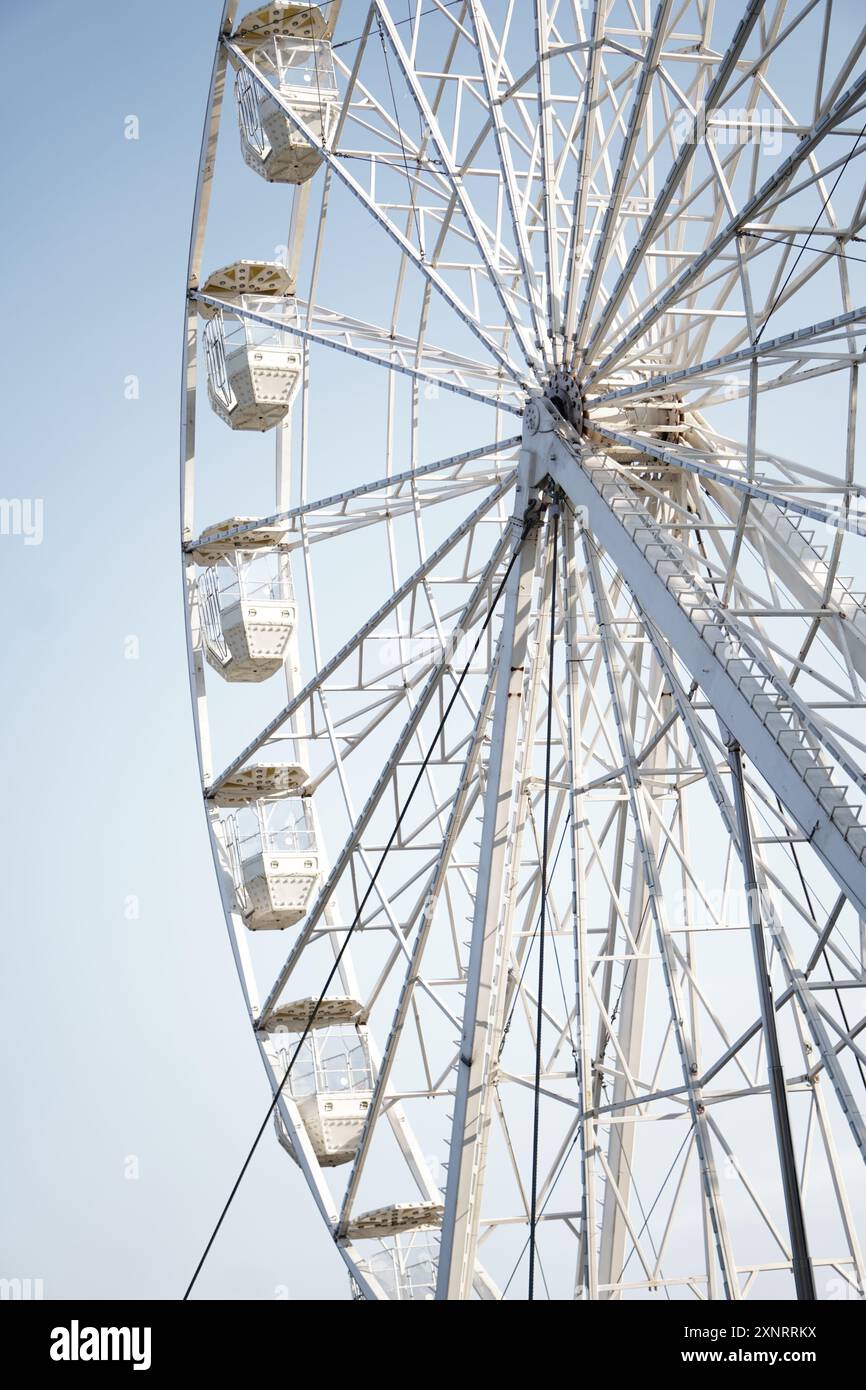 Feris wheel hi-res stock photography and images - Alamy