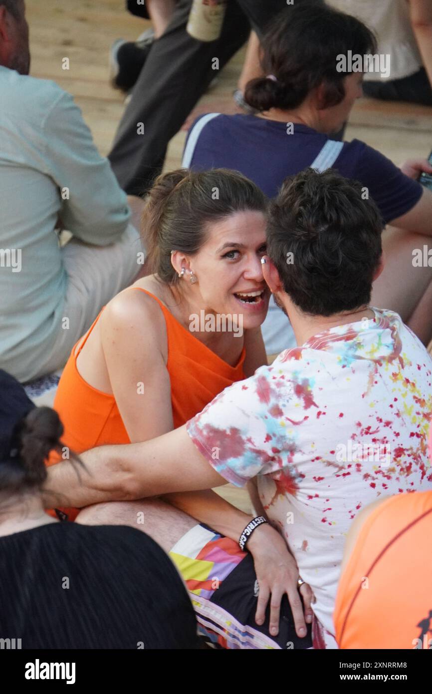 two people hugging Stock Photo - Alamy