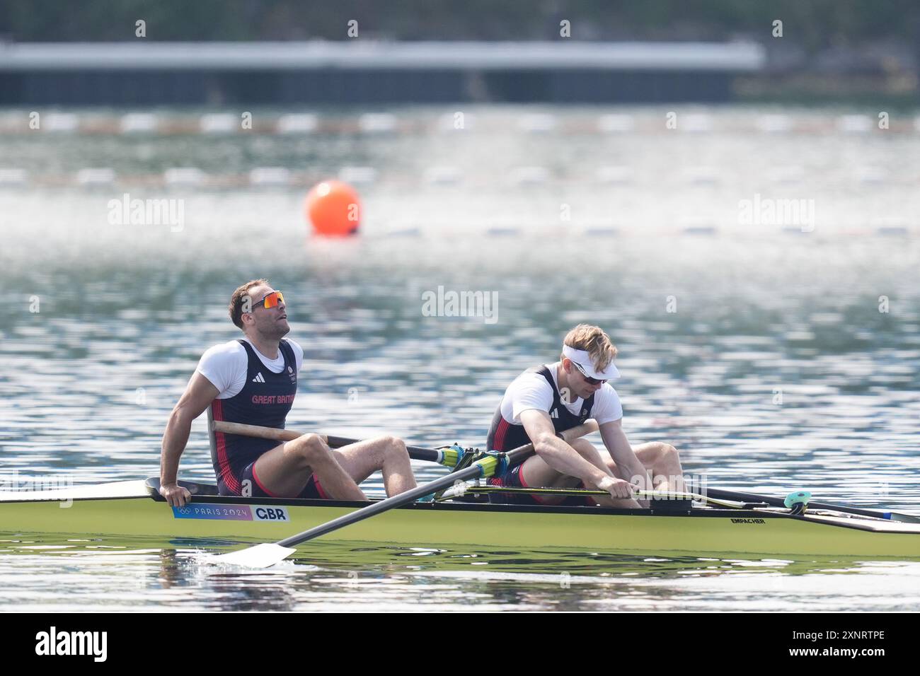 Great Britain's Ollie Wynne-Griffith and Tom George react after winning ...