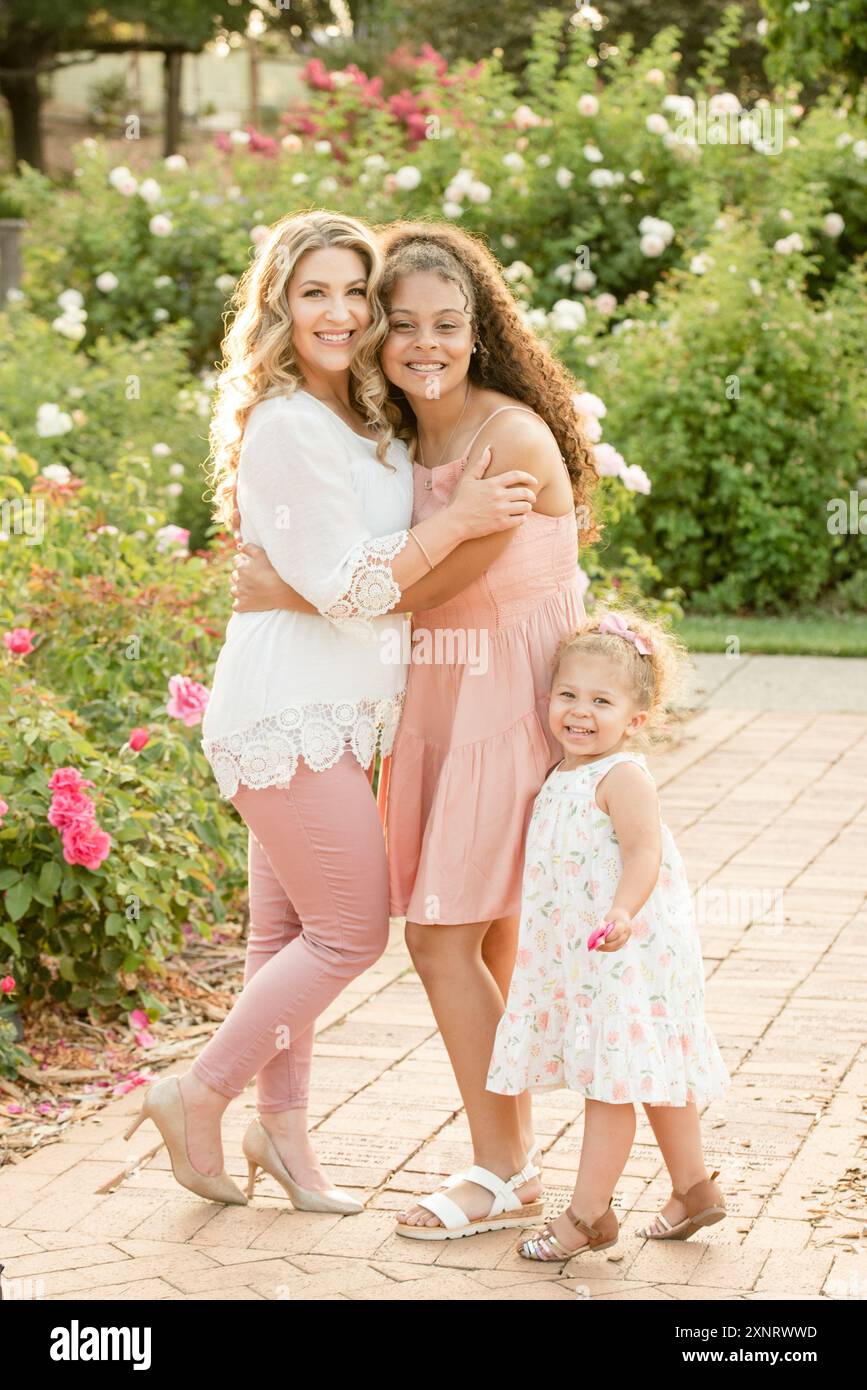 Mother daughters outside garden hi-res stock photography and images - Alamy