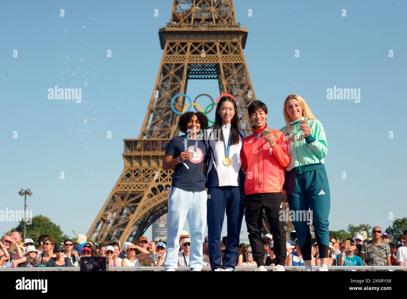 Fencing celebration, Lauren Scruggs (Usa) Women Silver Medal- Man Wai ...