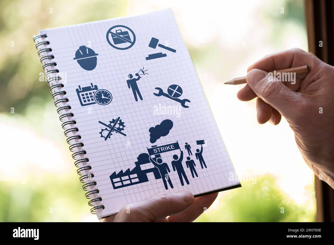 Strike workers drawing hi-res stock photography and images - Alamy