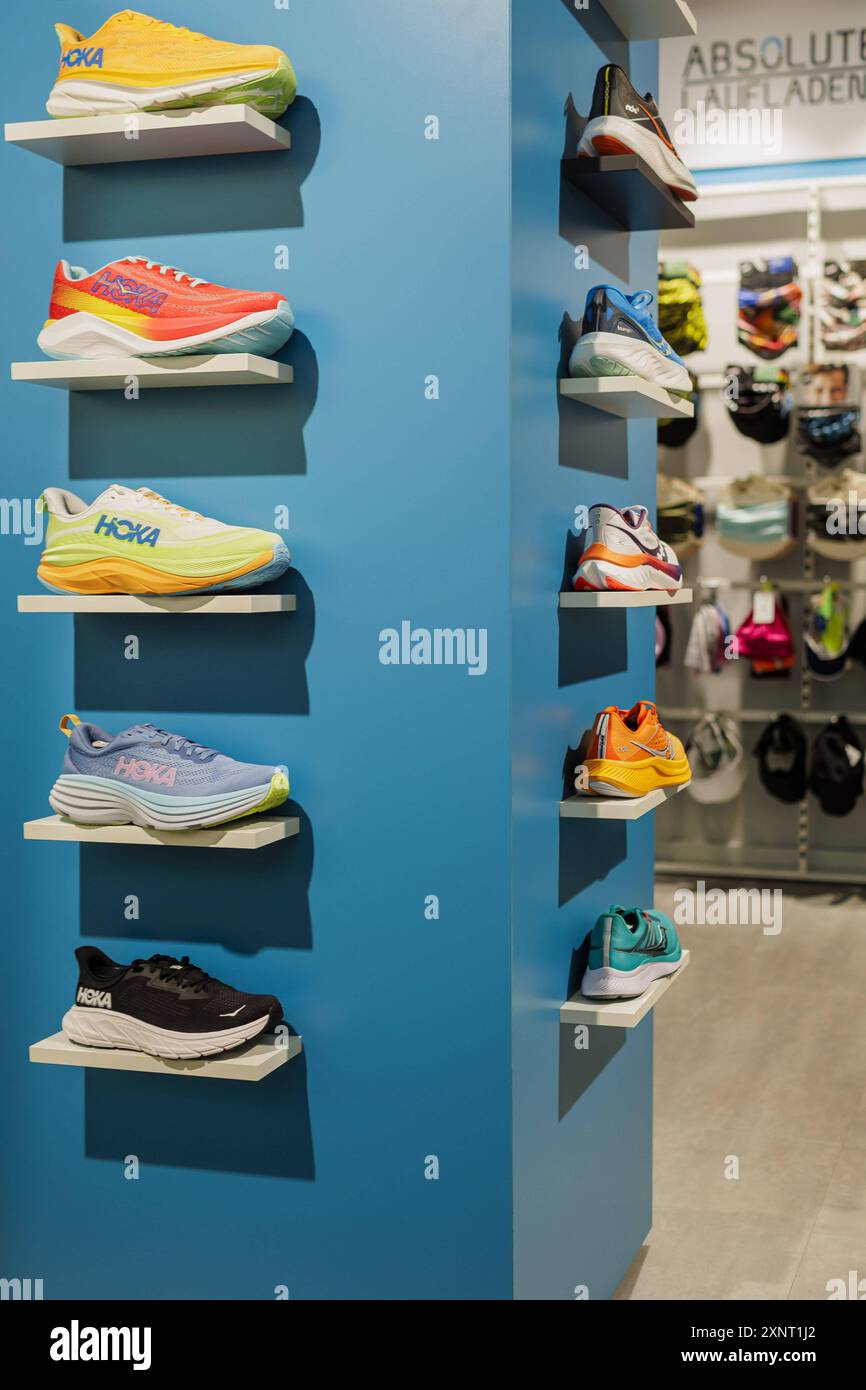 Hoka symbol hi-res stock photography and images - Alamy