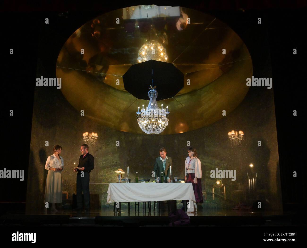 Theaterstück Liebelei von Arthur Schnitzler, im Stadttheater Gmunden ...