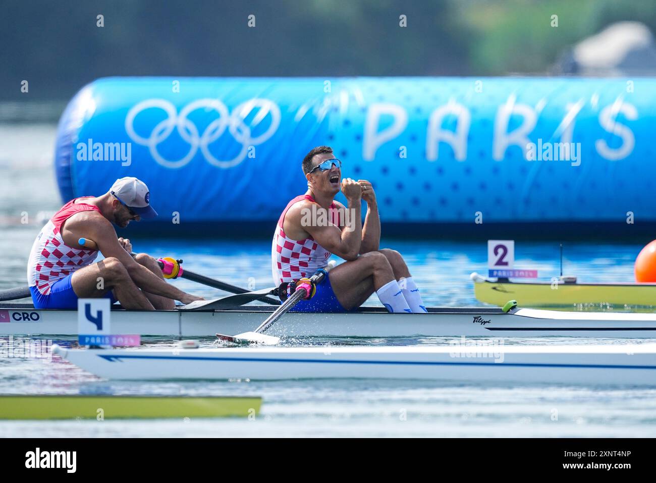 Martin Sinkovic and Valent Sinkovic of Croatia celebrate victory during ...