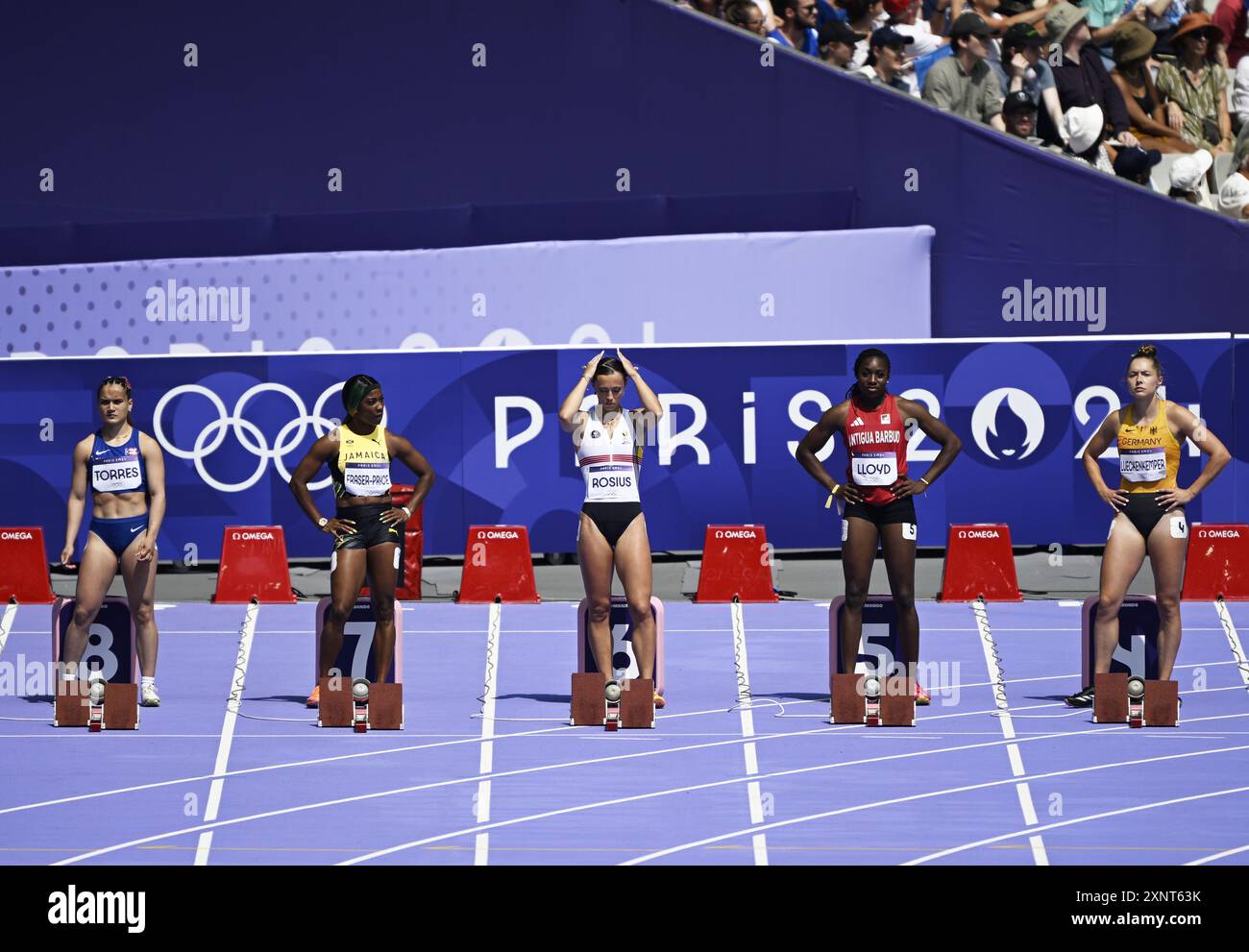 Paris, France. 02nd Aug, 2024. Belgian athlete Rani Rosius (C) pictured at the start of the ...