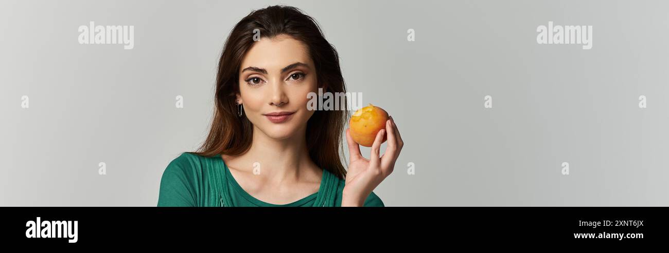 Elegant beautiful woman in emerald hi-res stock photography and images ...