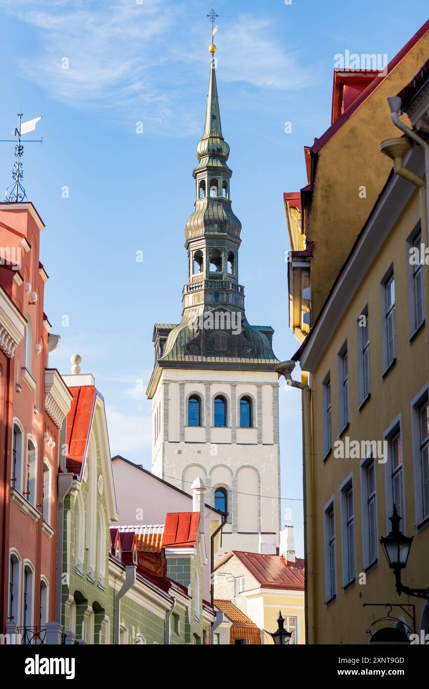 Colorful medieval streets of Tallinn Old Town or Tallinna Vanalinn ...