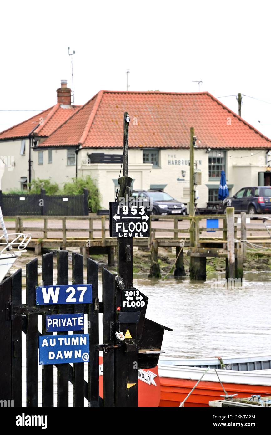 Around the UK - 1953 Flood Level indicator - Southwold, Suffolk, UK ...