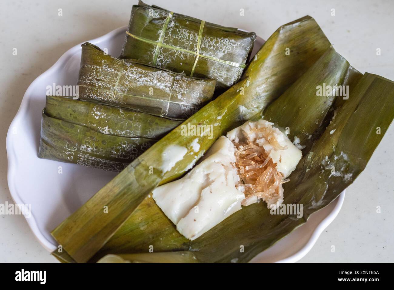Philippine tamales hi-res stock photography and images - Alamy