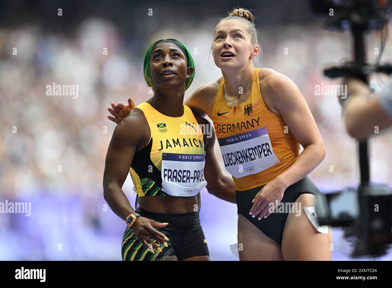 Shelly ann fraser pryce paris 2024 hi-res stock photography and images ...