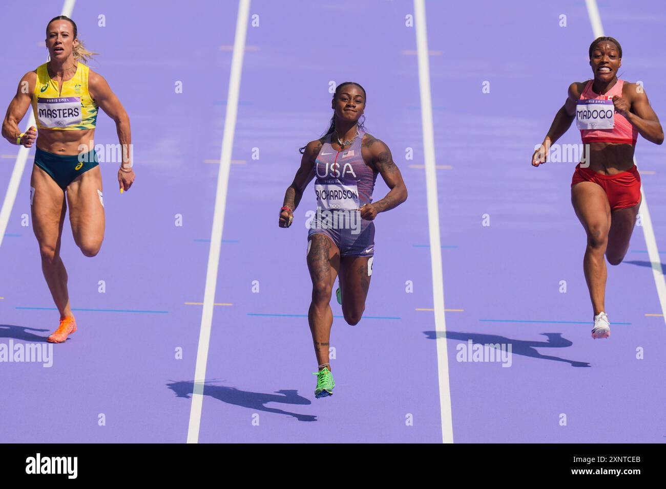 Shacarri richardson win hi-res stock photography and images - Alamy