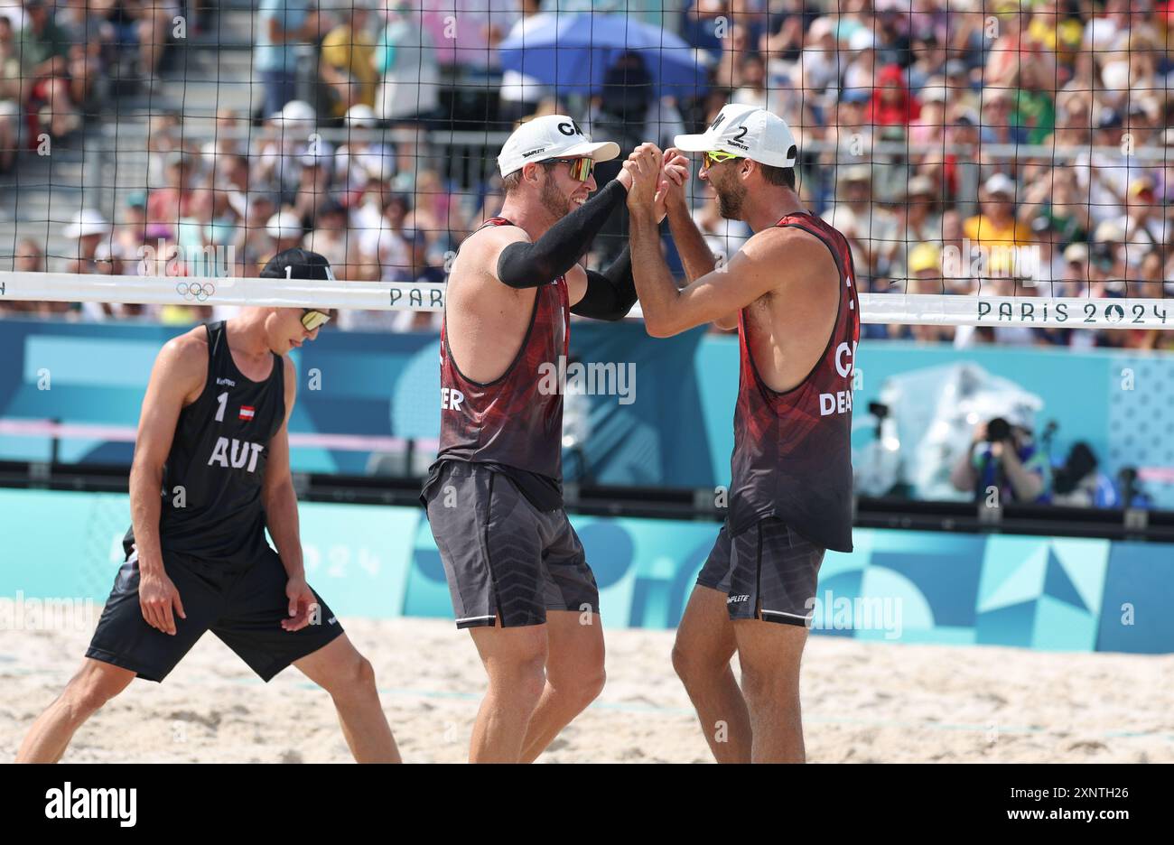 Paris, France. 2nd Aug, 2024. Samuel Schachter (C)/Daniel Dearing (R ...