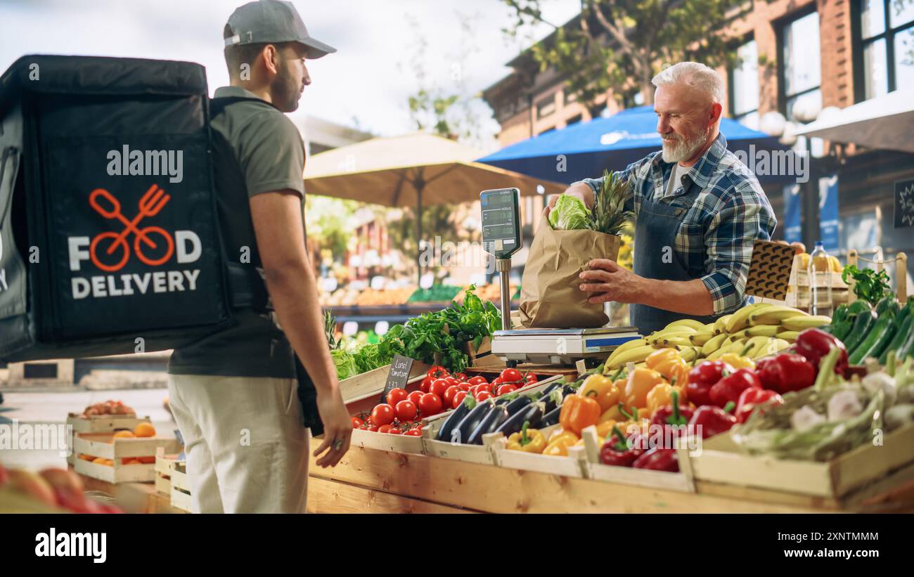 Delivery fruits in paper bag hi-res stock photography and images - Alamy
