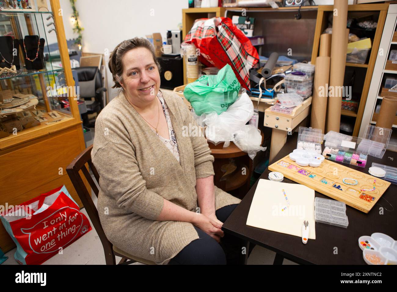 Artist Pamela Hanlom making Taylor Swift bracelets at Make CIC which is ...