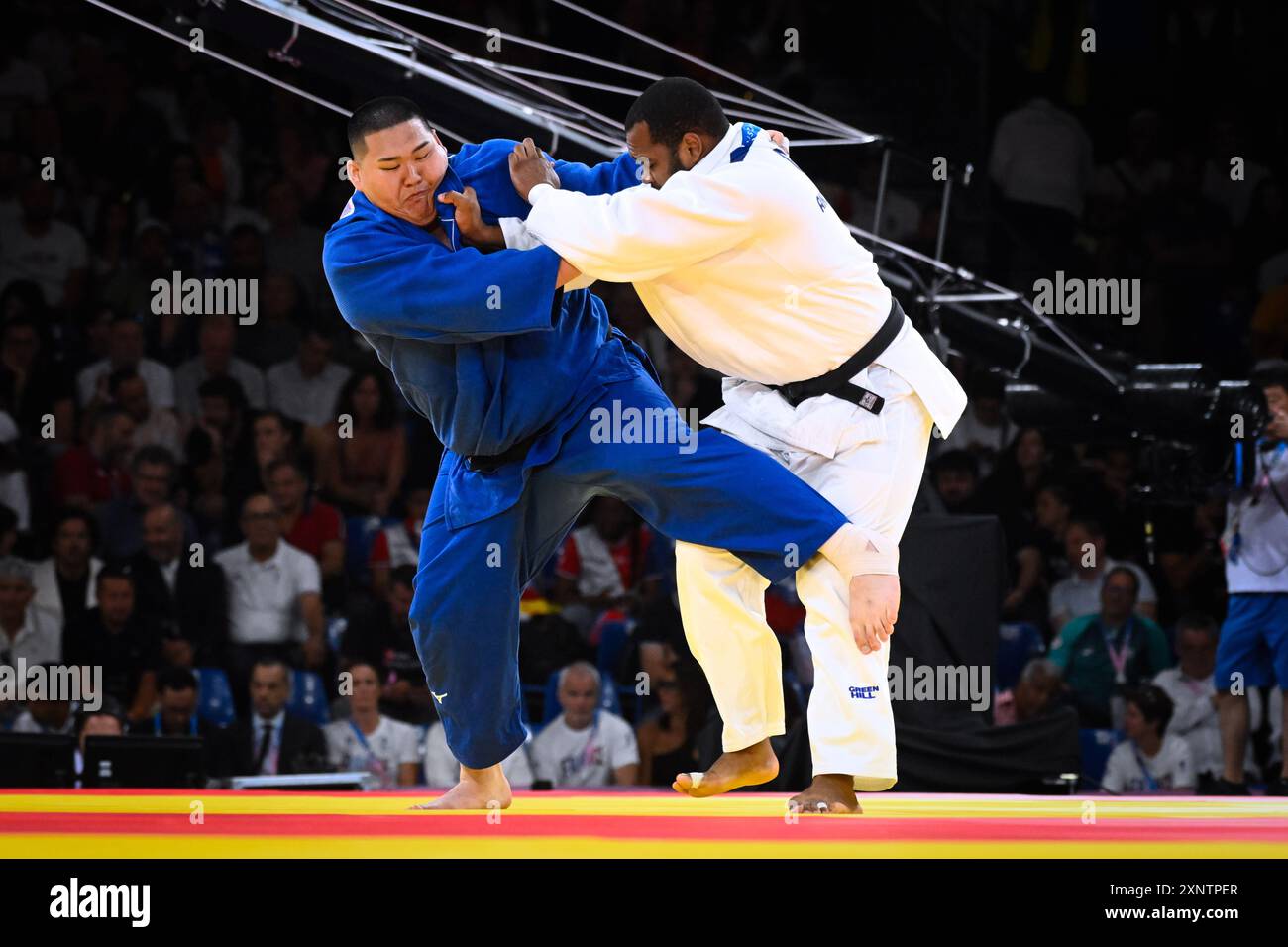 Tatsuru Saito ( JPN ) vs Andy Granda ( CUB ), Judo, Men +100 kg ...