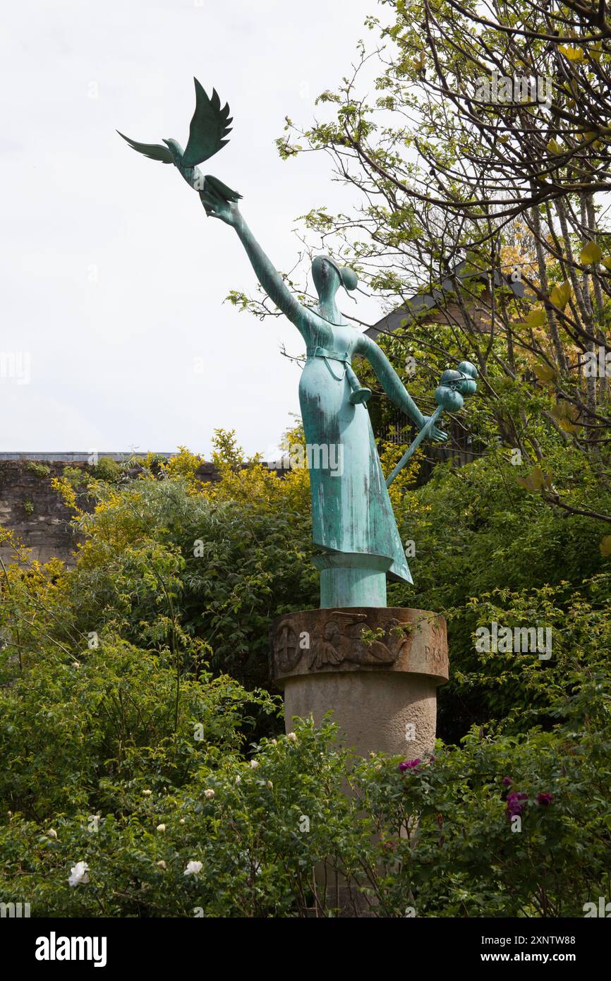 The Millennium Statue designed by John Willats in Bradford on Avon ...