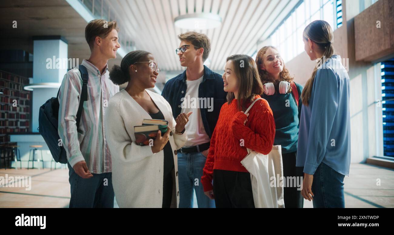 Lively diverse group students hi-res stock photography and images - Alamy