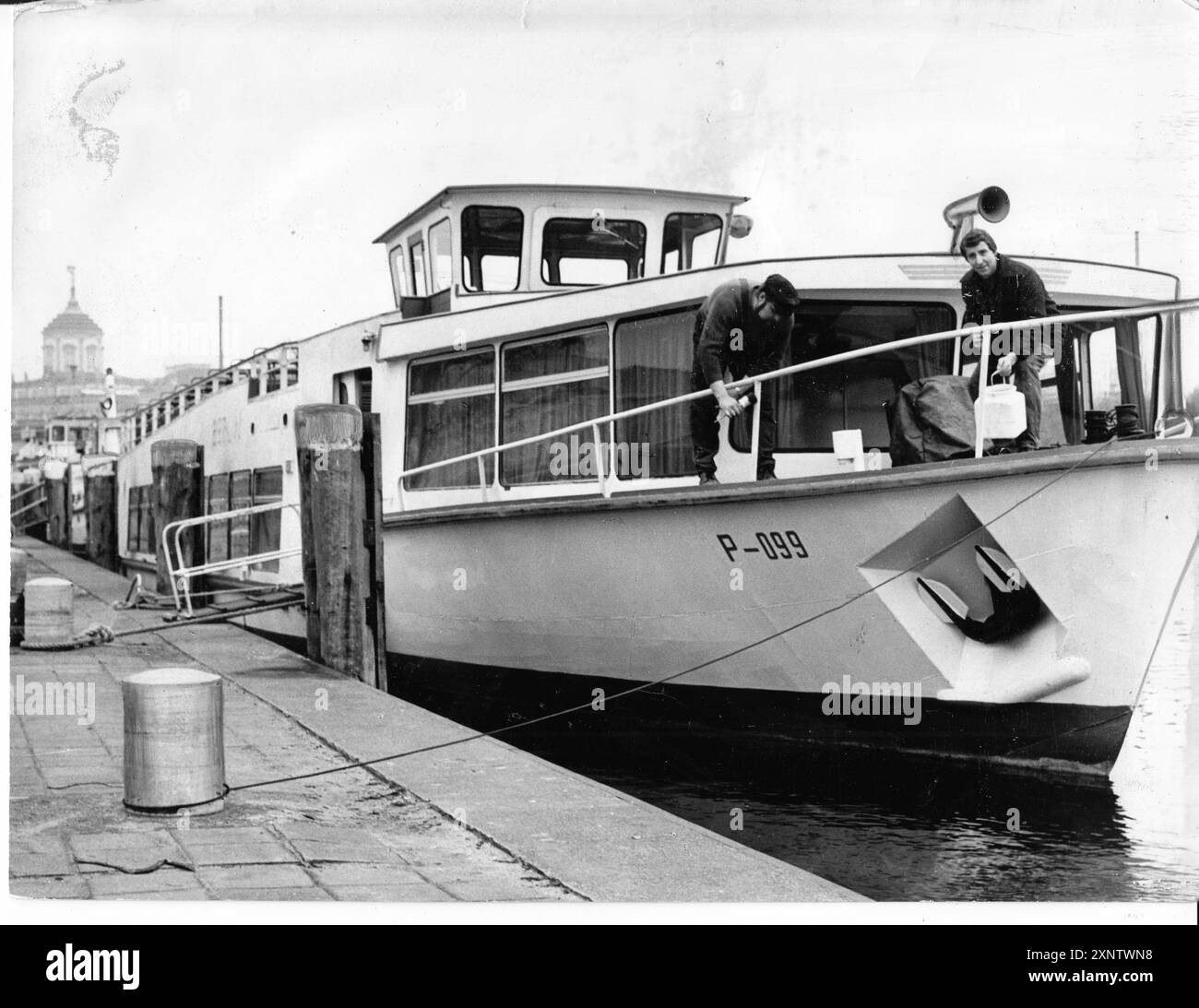 27 03 1980 hi-res stock photography and images - Alamy