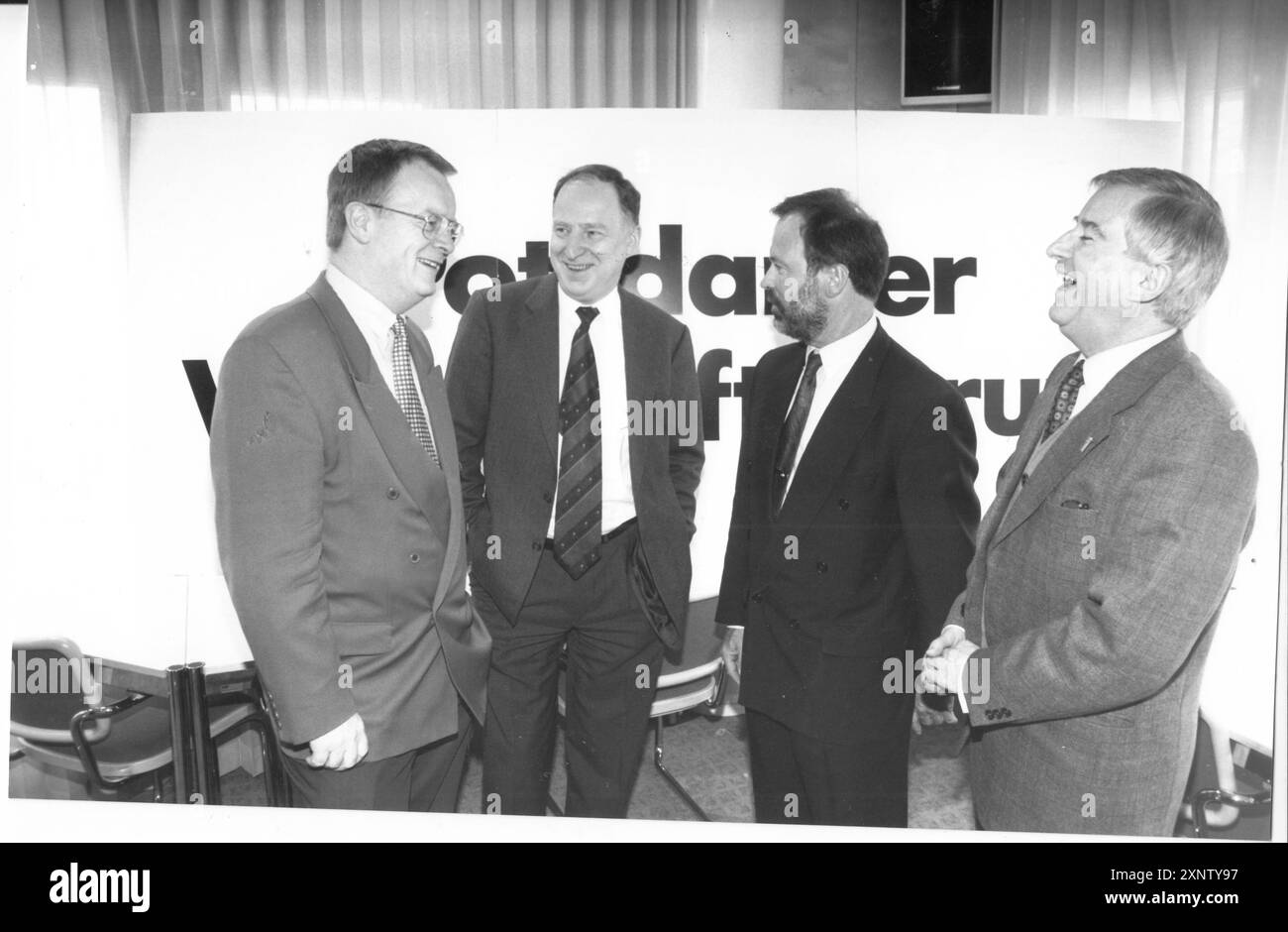 In conversation (from left) Klaus-Dieter Kühbacher, Alexander Gauland ...